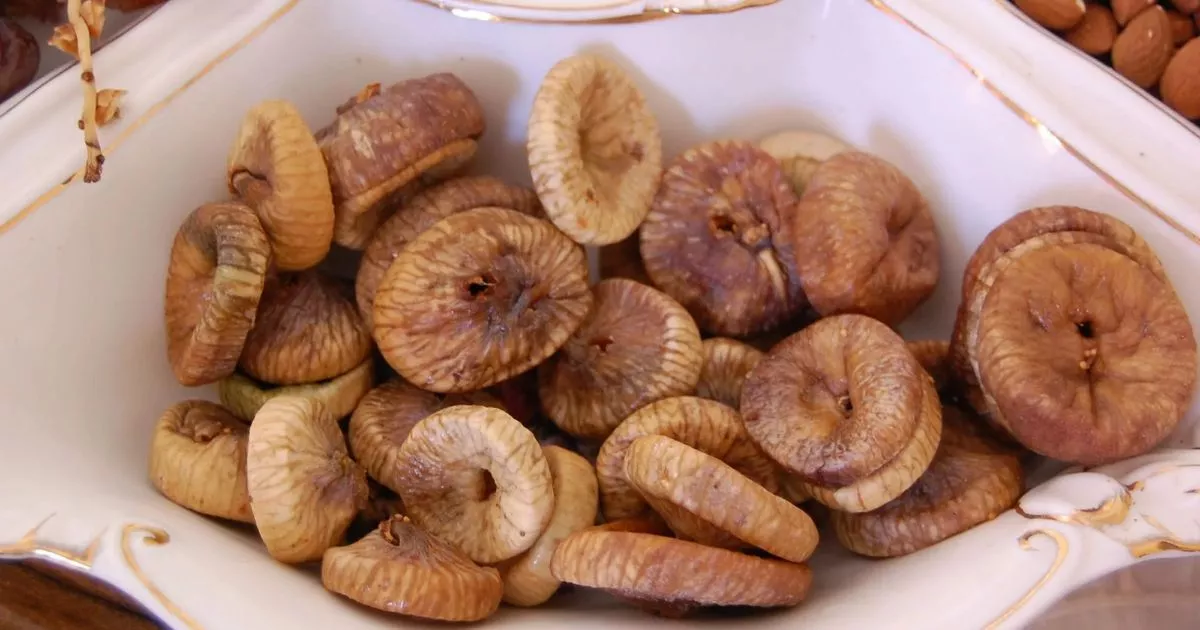 9 Health Benefits of Anjeer (Figs): Boost your overall Health